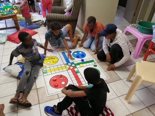 Community Play Dates – slovo